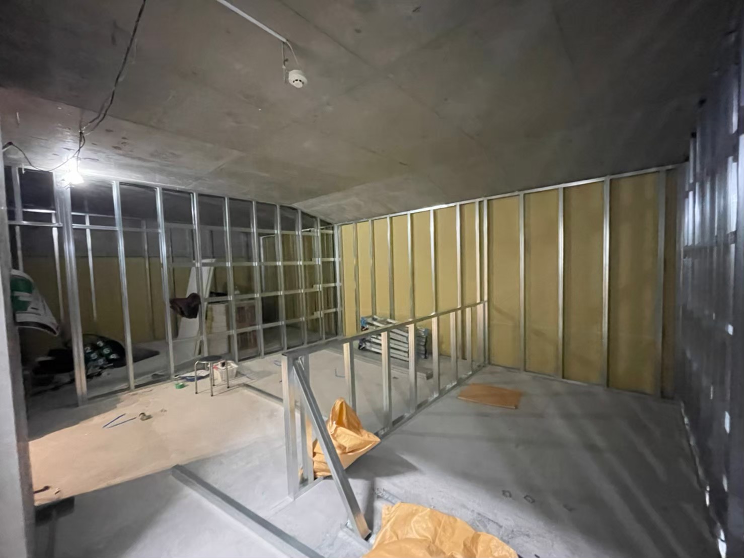 東京都銀座 / 店舗（ゴルフ）/ LGS・PB・遮音シート工事 | 株式会社MEIS